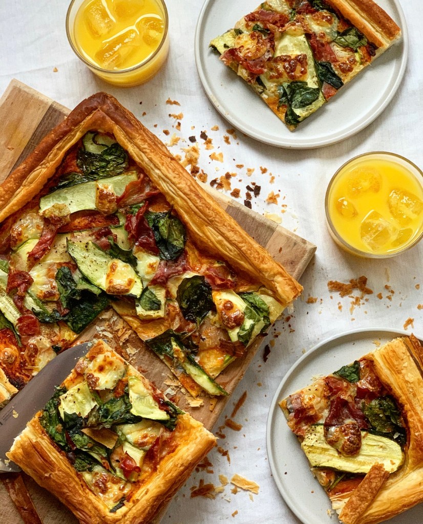 HARISSA COURGETTE, PROSCIUTTO & MOZZARELLA TART – MIKEY BELL
